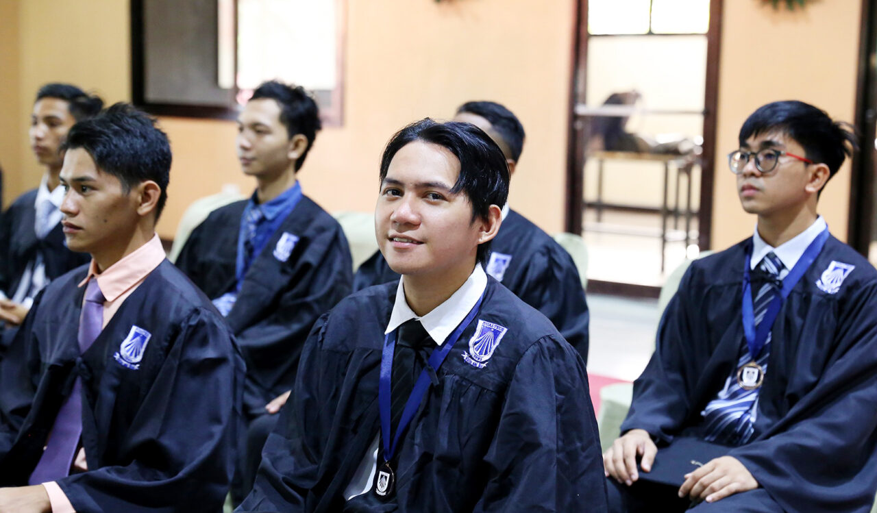 Stories of hope side by side with the first and new batches of Dualtech ...