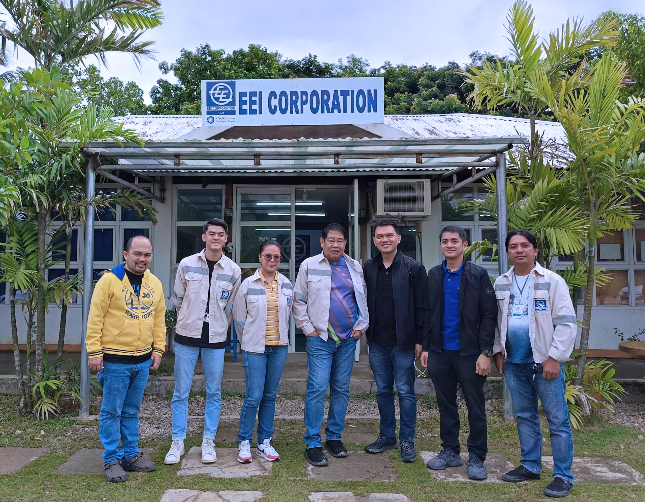 Dualtech and EEI Corp. visit local leaders and scholars’ families in ...