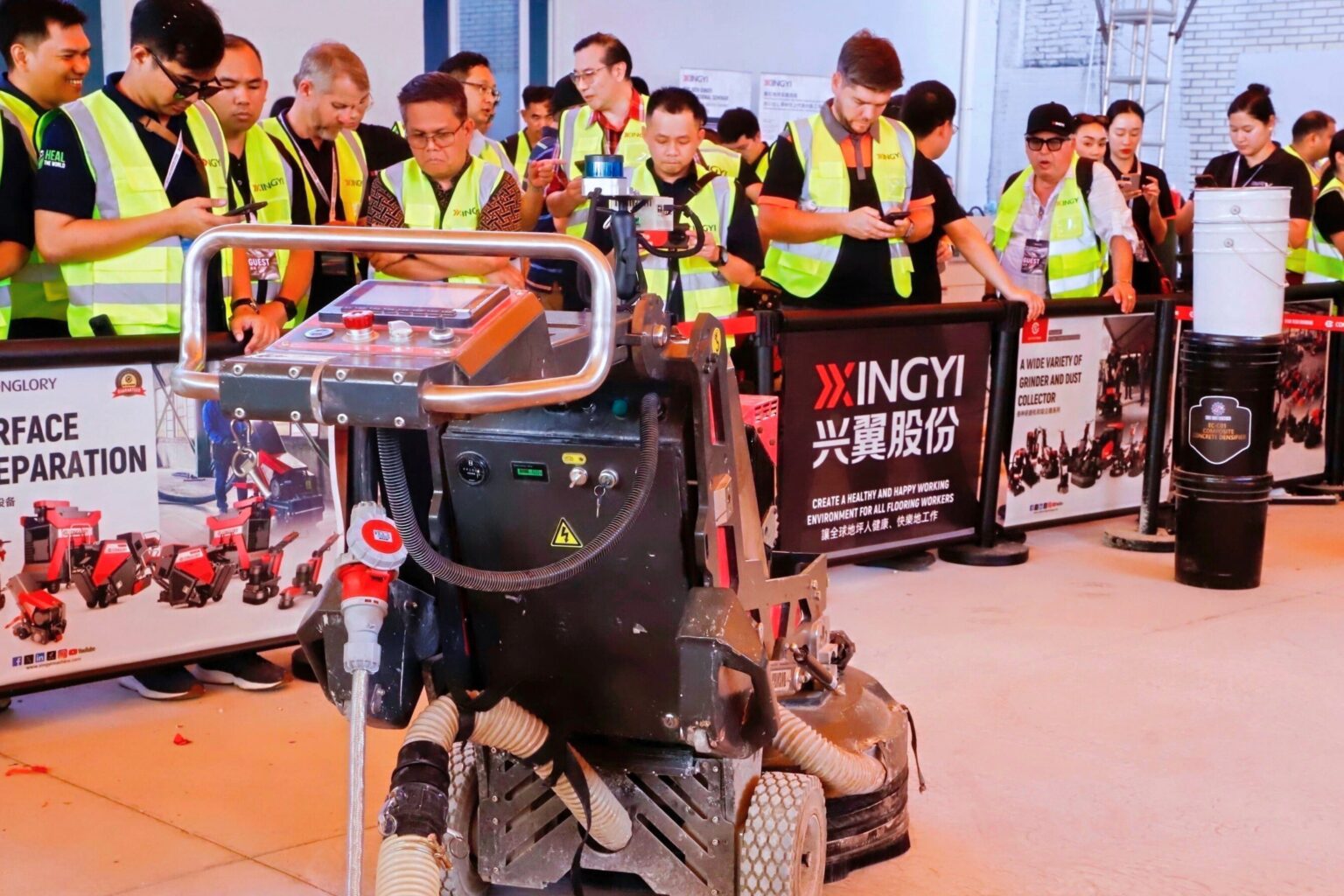 Dualtech Center attends the 16th Xingyi International Summit in Fujian ...